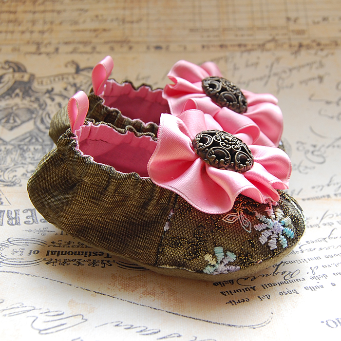 BEAU GESTE-metallic Embroidered Mesh Baby Shoes on Luulla